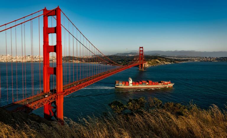 Golden Gate Bridge History: Engineering Feat and Cultural Icon of San ...