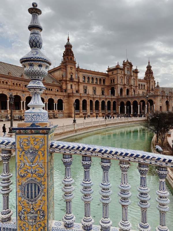 The Enchanting History of Seville: From Moorish Palaces to Flamenco ...
