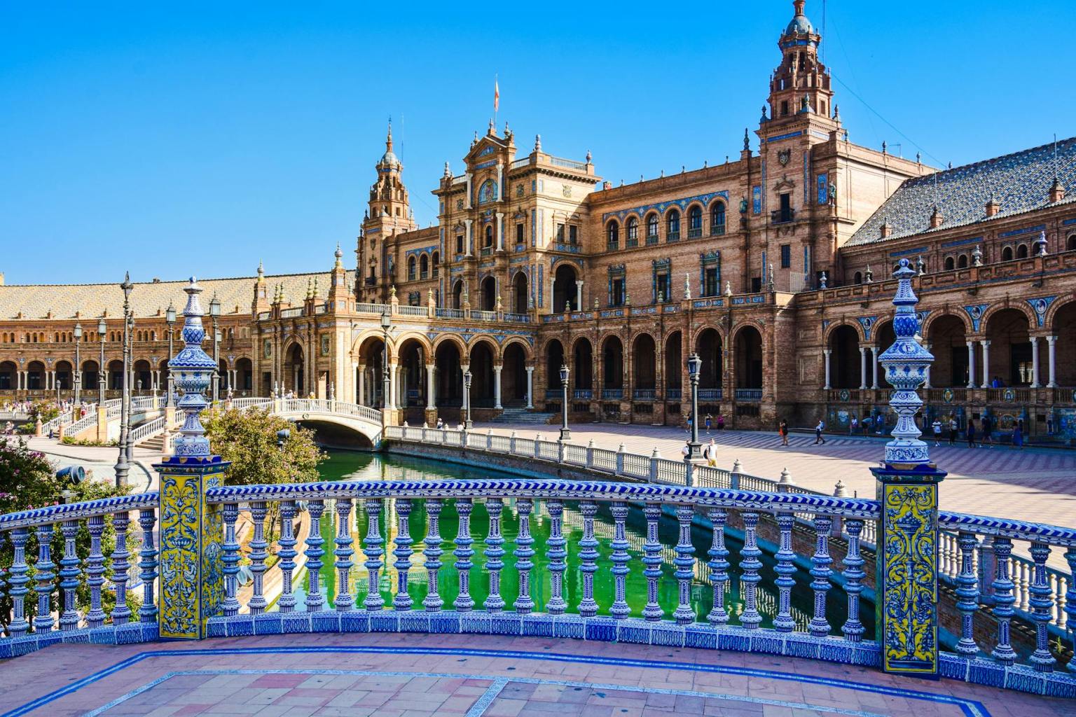 The Enchanting History of Seville: From Moorish Palaces to Flamenco ...
