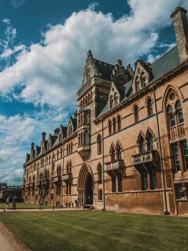 Oxford University History: From 1096 to Today â€“ The Legendary Journey ...