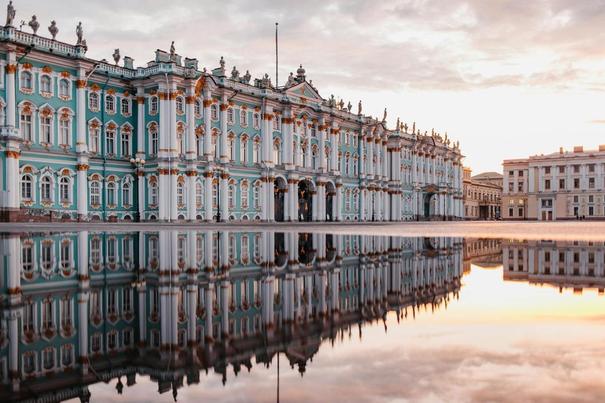 The Hermitage Museum: Unveiling the History of Russia's Cultural ...