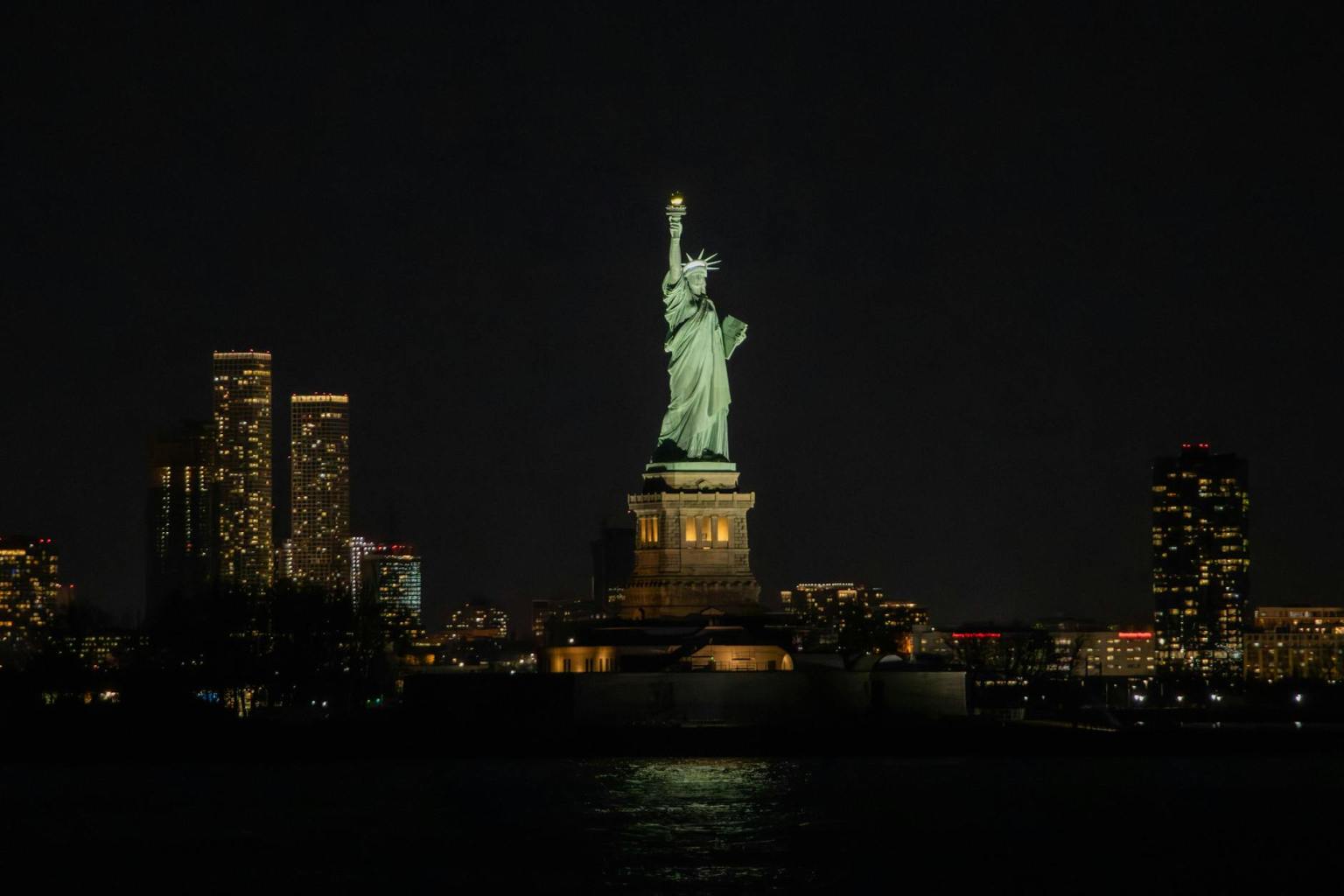 Statue of Liberty History: the story and facts behind America's Icon of ...