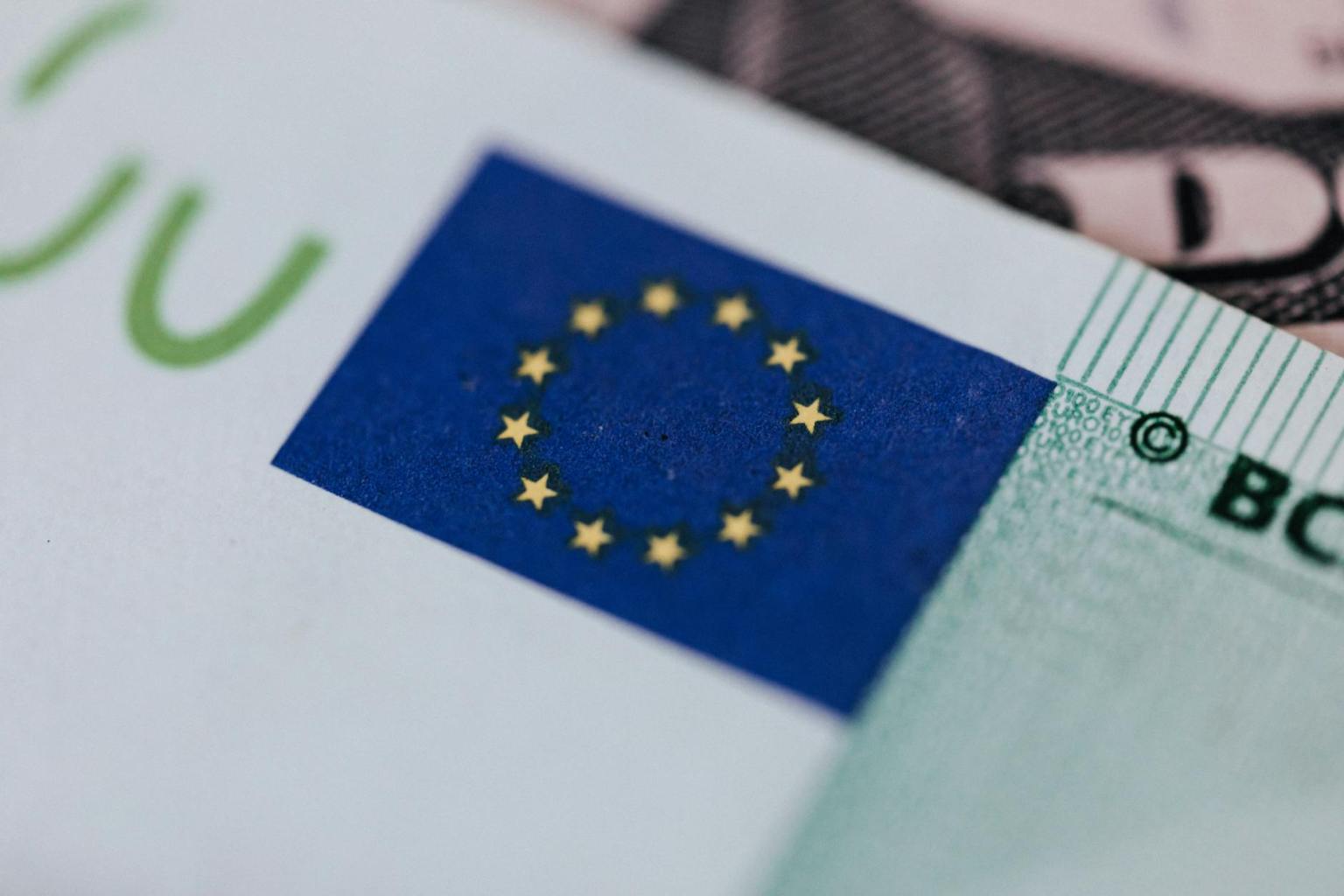 The History of the EEC and the European Union - World History
