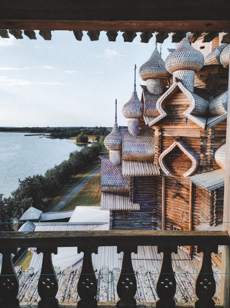 The History of Kizhi Pogost: Discovering Russia’s Wooden Masterpiece on ...