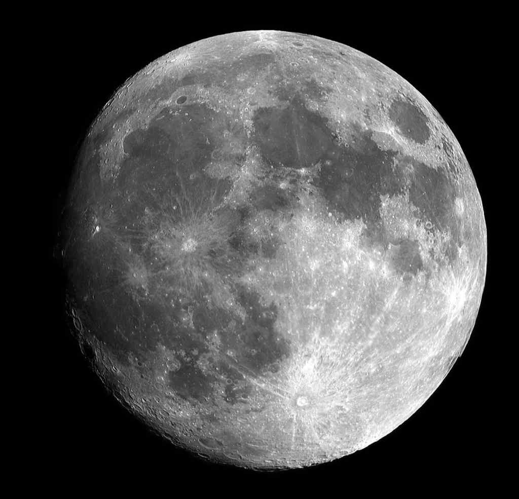 The Great Moon Race: A Journey to the Stars - Home